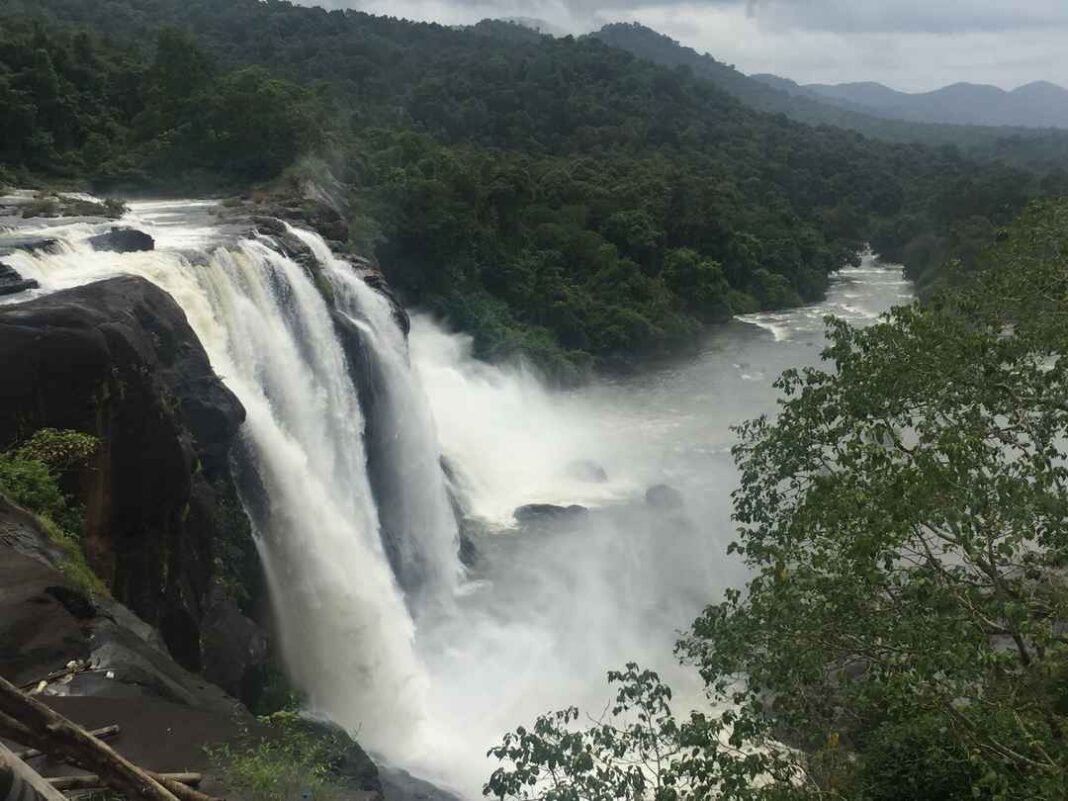 Athirappilly Falls: The Complete Guide | Thetravelshots