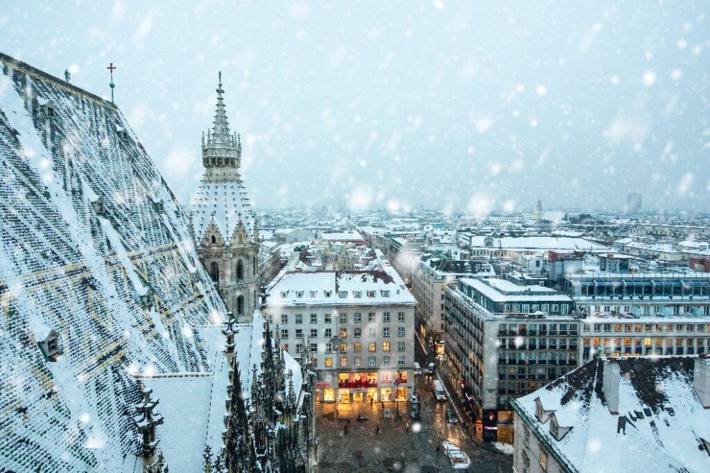 Vienna Weather: Climate, Seasons & Average Temperatures - | TheTravelShots