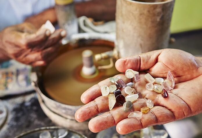 Gems In Sri Lanka - The Place To Go For Gems - | TheTravelShots