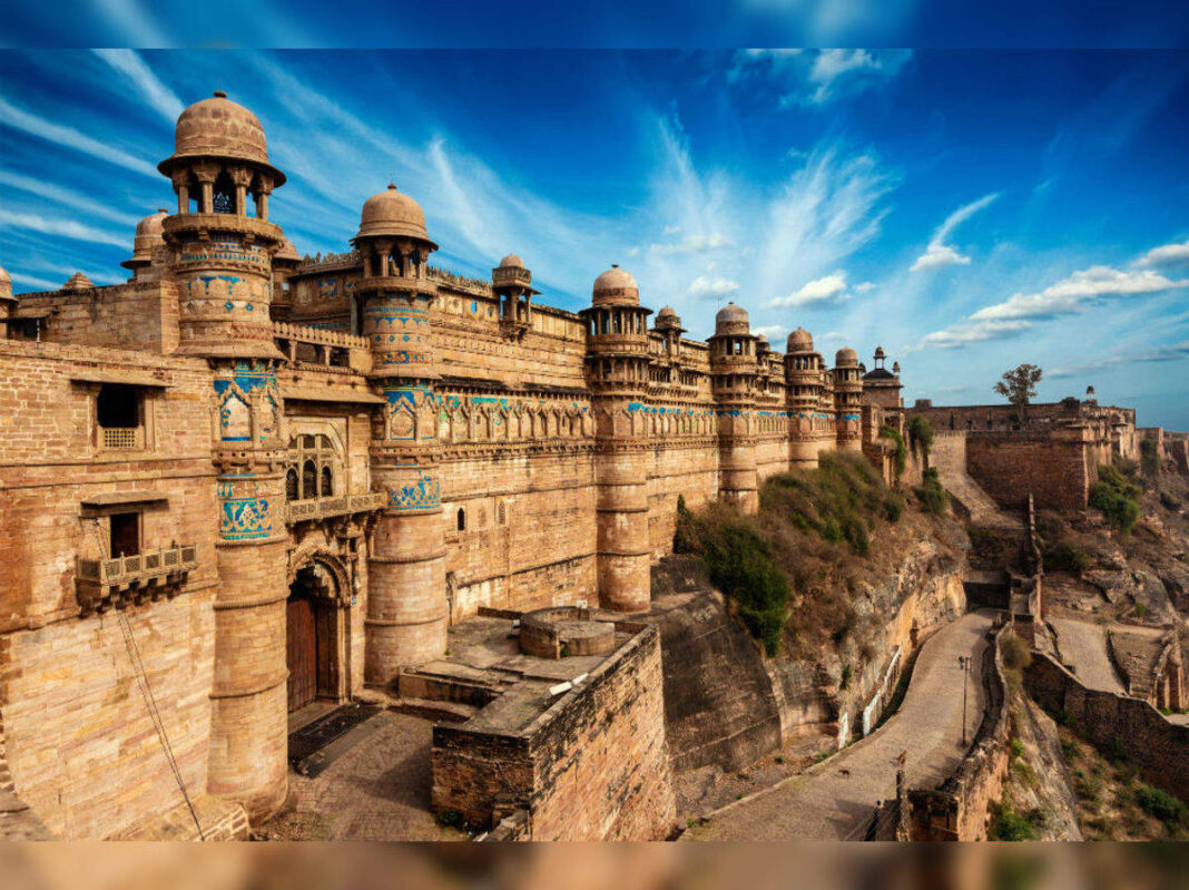 Guide to Gwalior Fort - | TheTravelShots