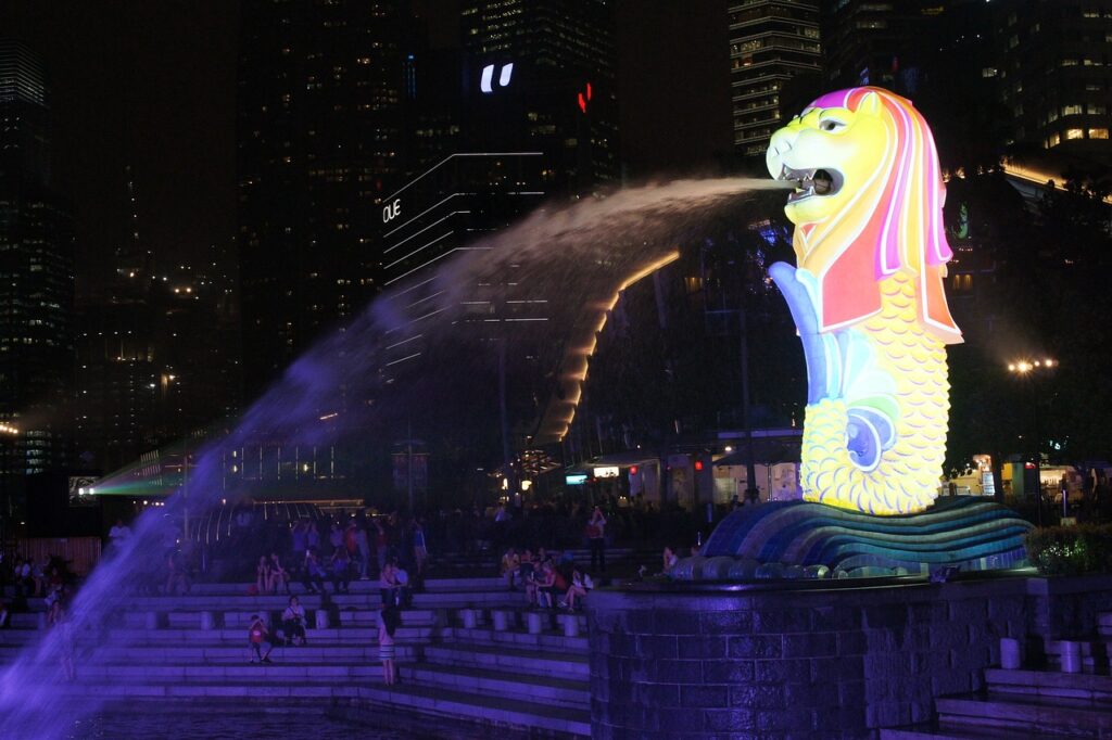 Merlion Park Singapore - | TheTravelShots
