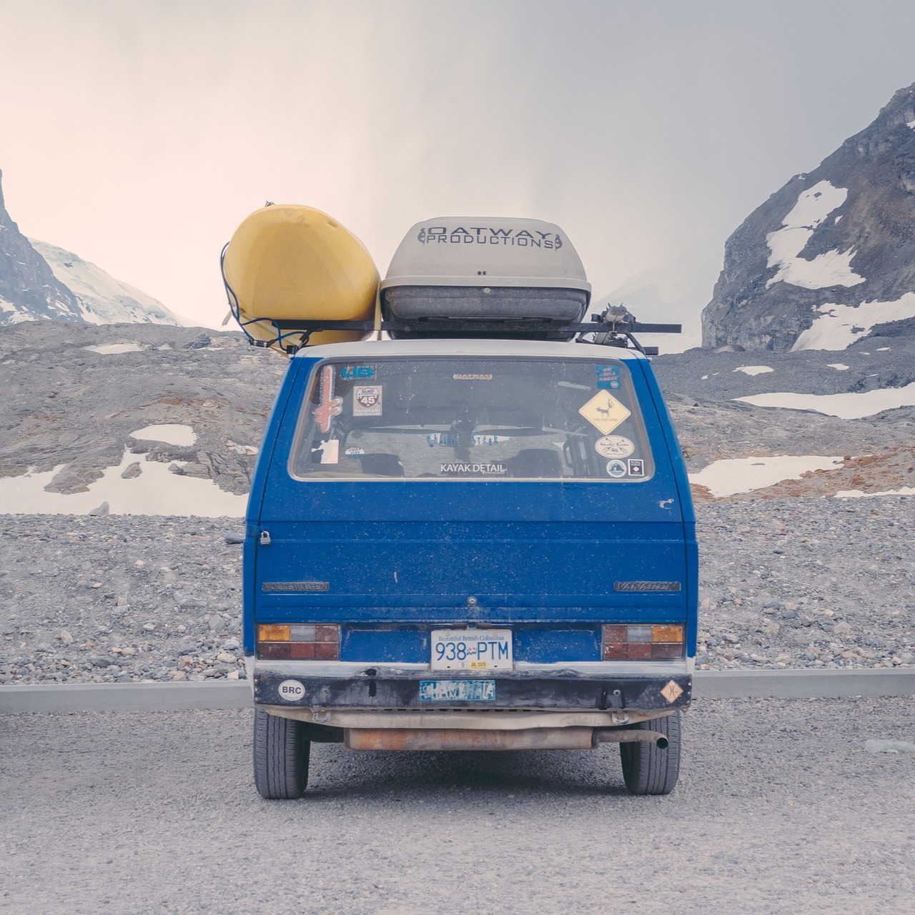 Top 10 Best Roof Cargo Boxes for Your Next Adventure - | TheTravelShots