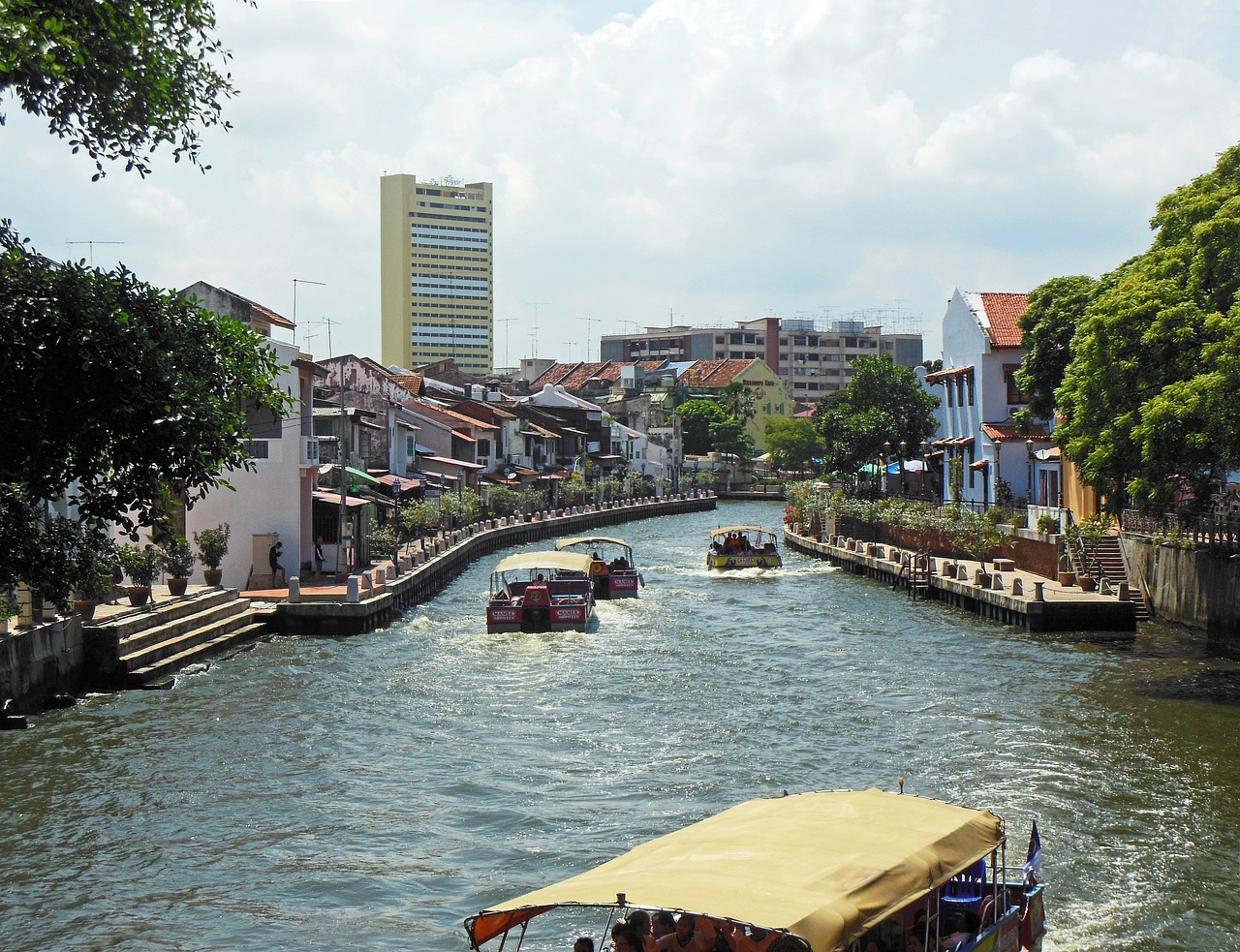 Exploring the Rich History and Culture of Malacca: A Comprehensive ...