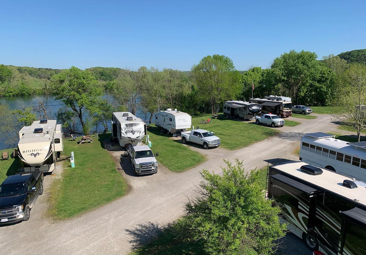 Best Arkansas RV Parks: A Comprehensive Guide - | TheTravelShots