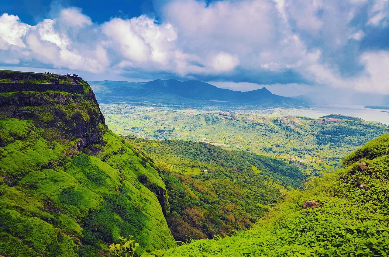Lonavala Weather: Unlocking the Beauty of Nature - | TheTravelShots