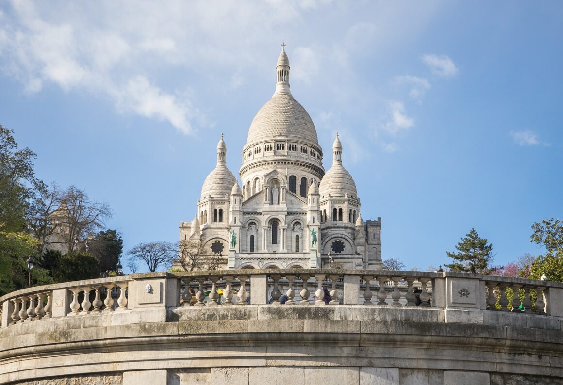 Basilica of the Sacred Heart of Paris: A Comprehensive Guide ...