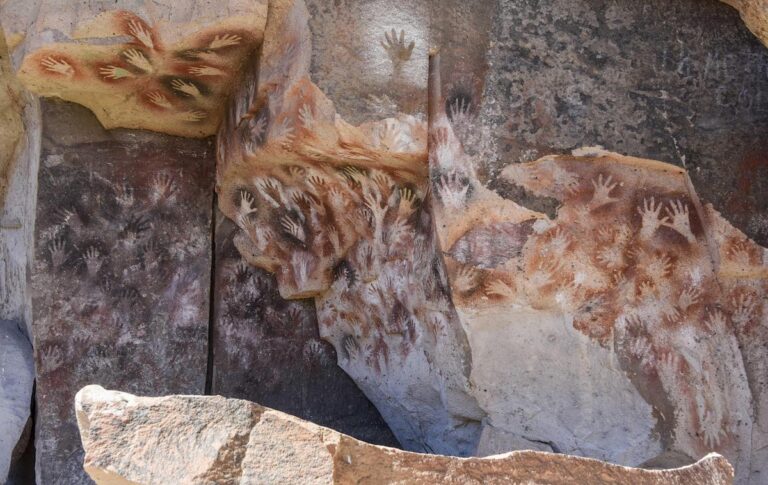 Cueva de las Manos: Exploring Argentina’s Ancient Hand Cave Paintings ...